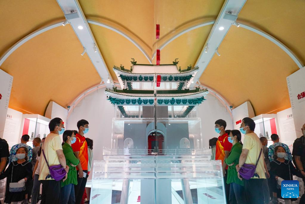 Exhibition on historic drum tower Gulou held in Beijing-Xinhua